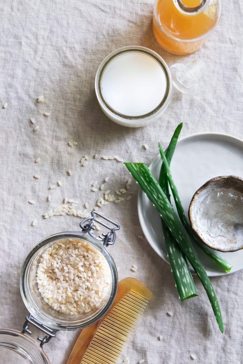 Strengthening Vinegar + Rice Water Hair Rinse for Weak or Fine Hair ... Strengthening Vinegar + Rice Water Hair Rinse for Weak or Fine Hair ...